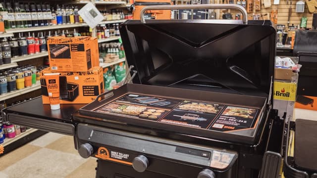 Outdoor Kitchen | Anderson's General Store